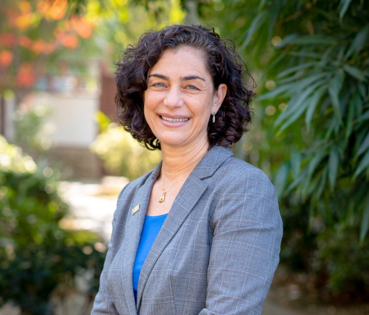 Hospital Executive of the Year HONOREE: Debra Fields - Los Angeles ...