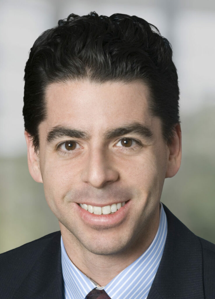 Leaders of Influence: 2022 Thriving in Their 40s – Adam Paris - Los ...