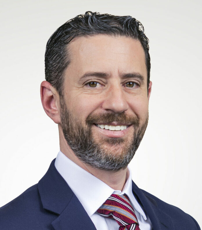 Leaders of Influence: 2022 Thriving in Their 40s – Joshua Schneiderman ...