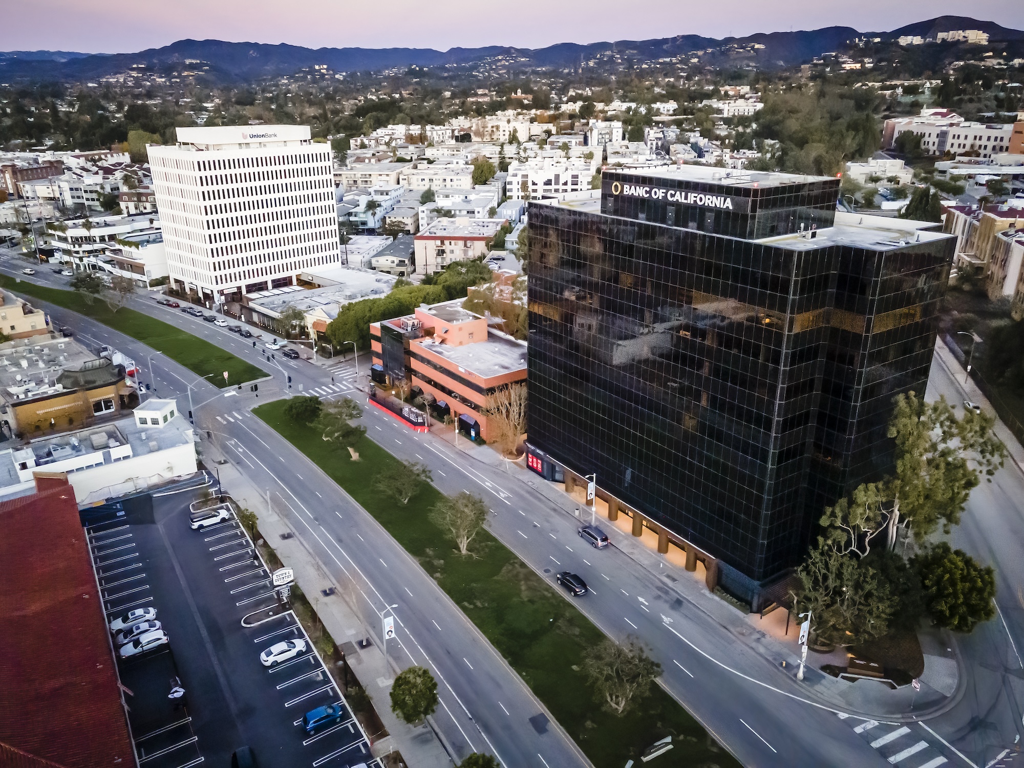 Banc of California Teams With Reinvestment Group - Los Angeles Business ...