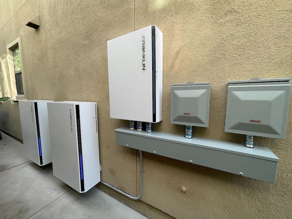 Solar Firms Launch Battery Incentives - Los Angeles Business Journal