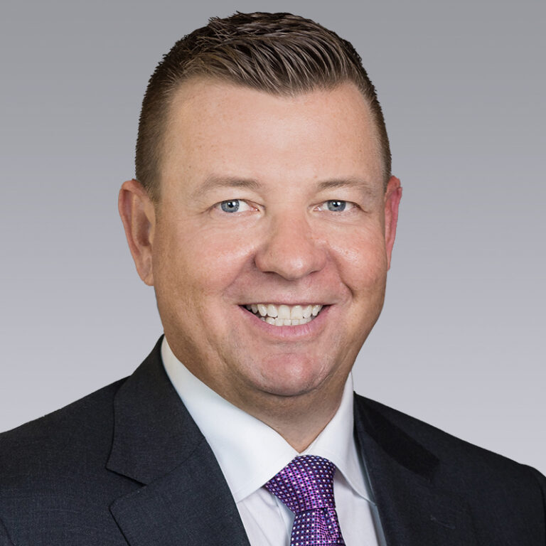 Leaders of Influence: Thriving in Their 40s 2023 – Matthew Heyn - Los ...