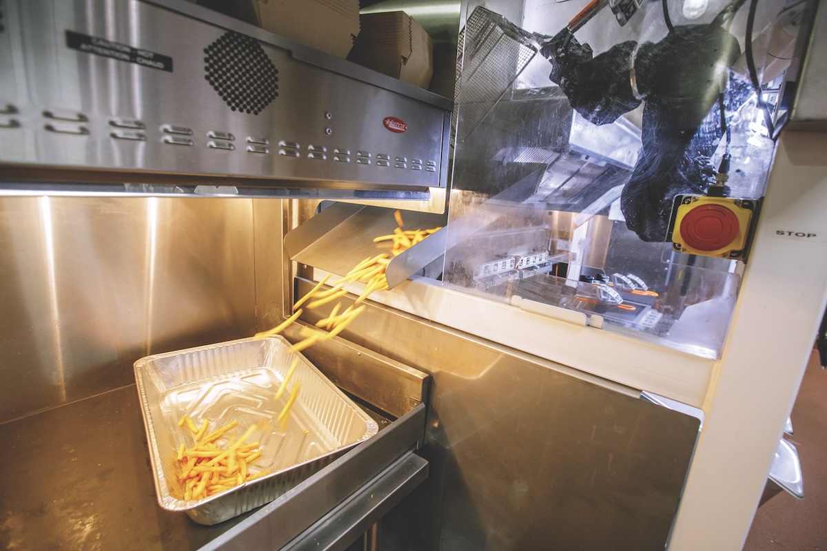 Robots to Cook in Pasadena Restaurant - Los Angeles Business Journal