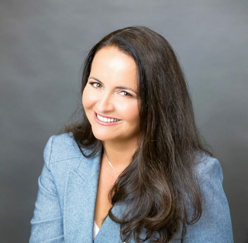 Leaders of Influence: Thriving in Their 40s 2023 – Sarah Reznick - Los ...