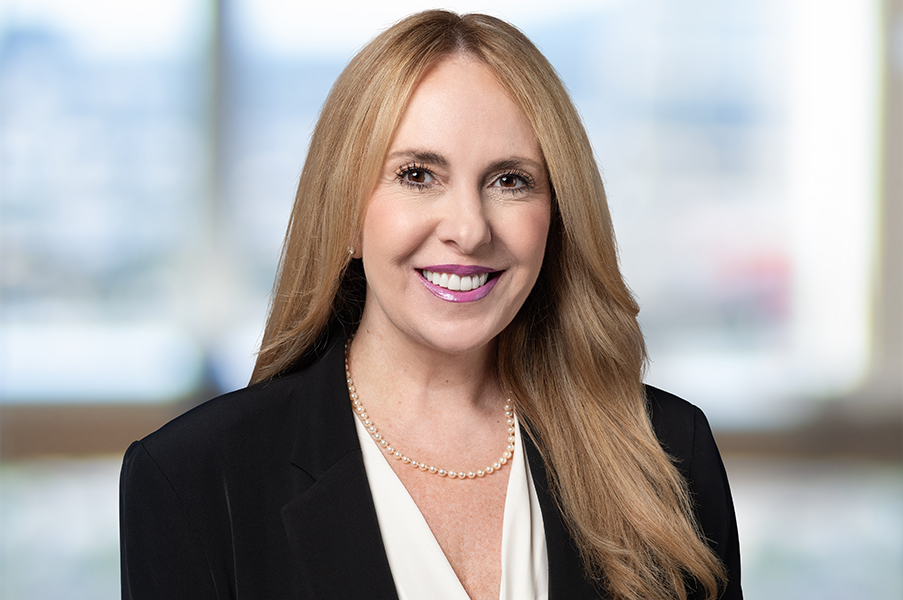 Leaders of Influence: Litigators & Trial Attorneys 2024 – Julia Haye ...