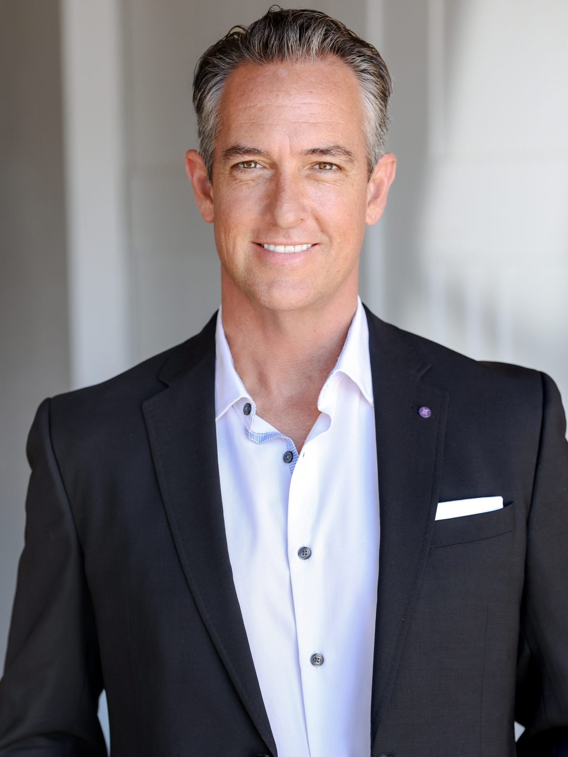 Leaders of Influence: Residential Real Estate 2024 – Shen Schulz - Los ...