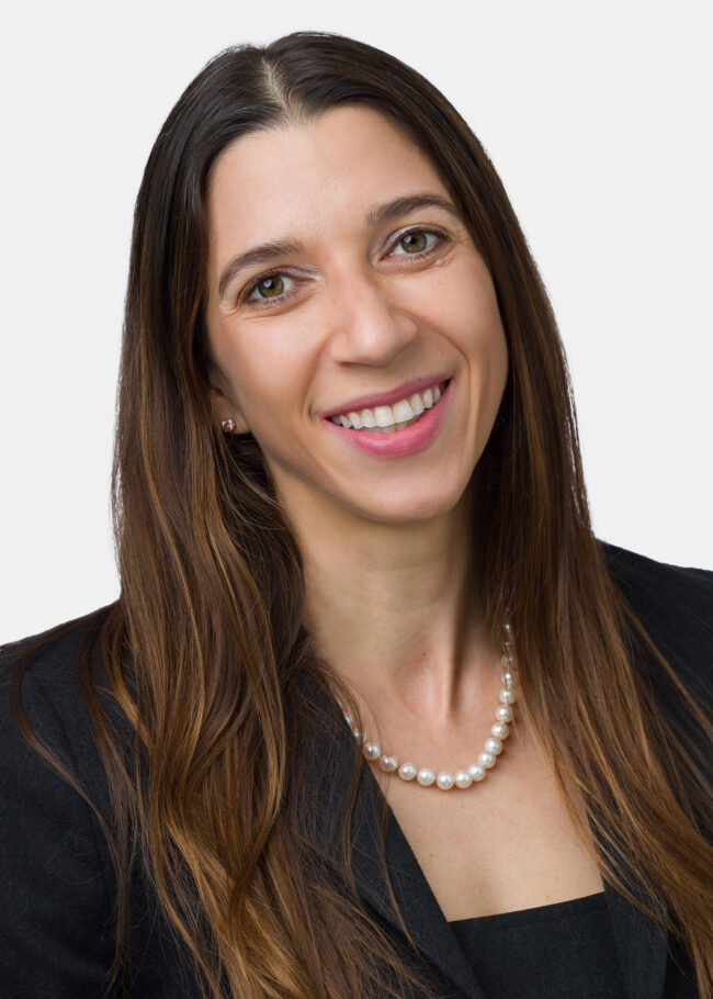 Leaders of Influence: Labor & Employment Attorneys 2024 – Mara Curtis