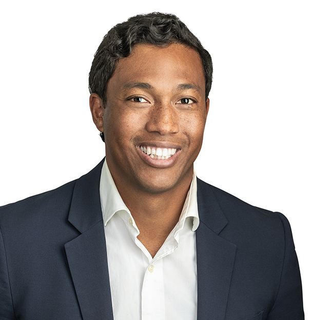 Leaders of Influence: Labor & Employment Attorneys 2024 – Travis Jang-Busby